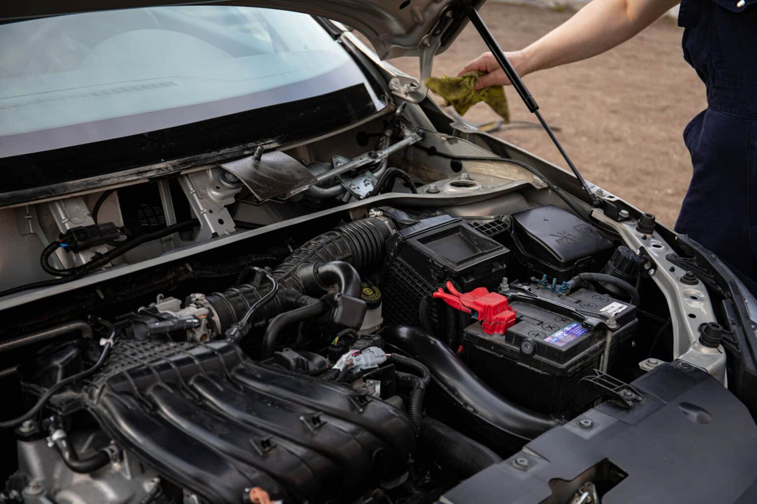 Ultimate Guide: How to Maintain Your Car Battery Like a Pro